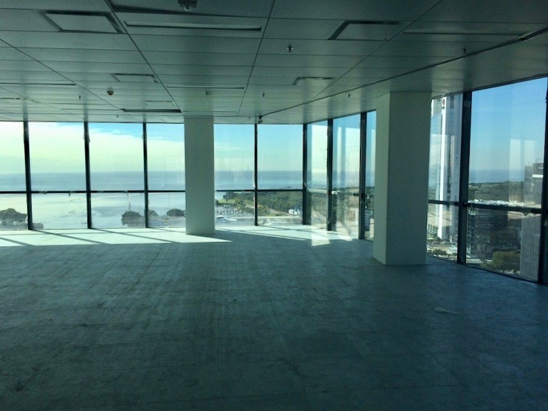 TORRE BBVA - ARGENTINA 32.OOO MQ - Suelos técnicos para interiores y ...